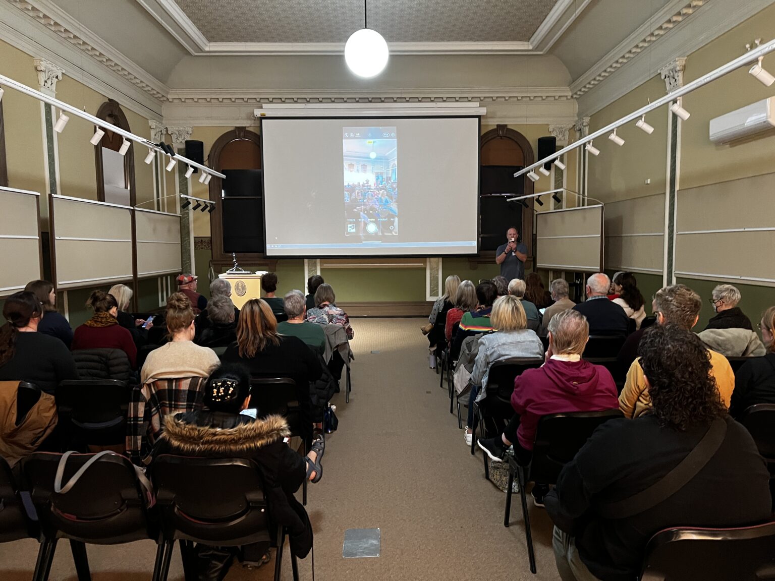 Melbourne Camera Club – A Premium Photography Club in Melbourne